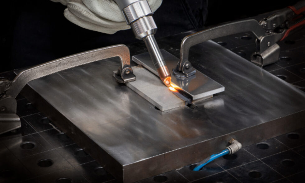 IPG Handheld Laser Welding - Cobot Systems