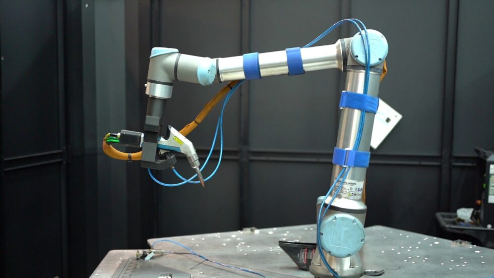 Super Cell: Handheld Laser Welding Technology Meets Robotics - Cobot Systems